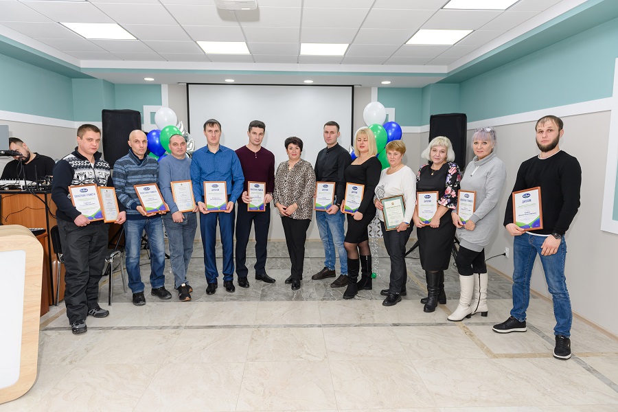 В Пензе работникам «Молкома» вручили более 80 наград